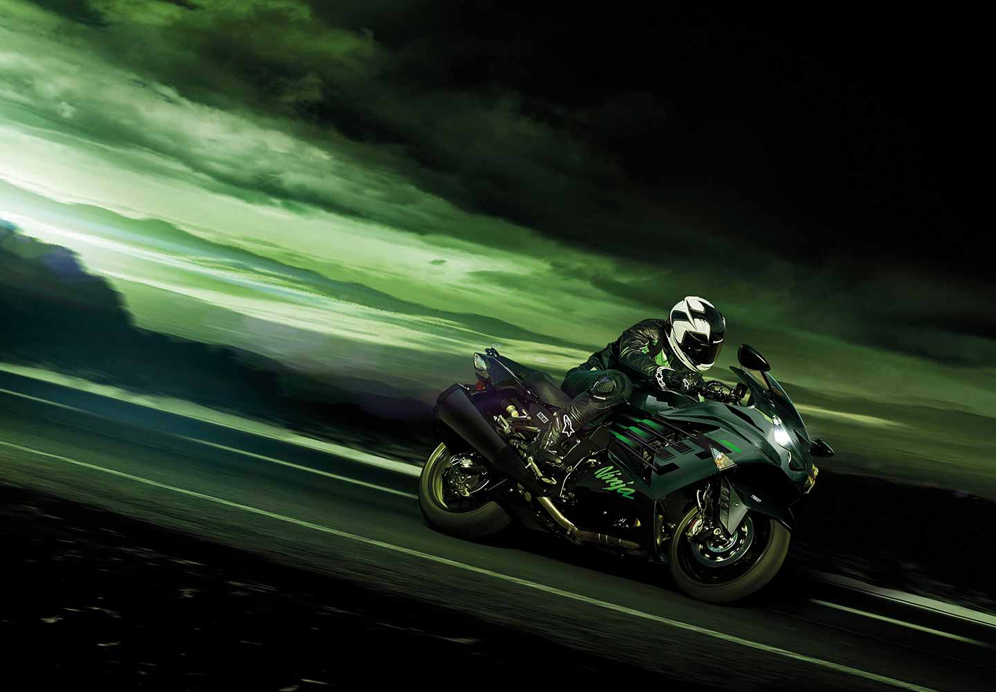 Kawasaki Ninja ZX-14R | Supersport Motorcycle | Innovative Power