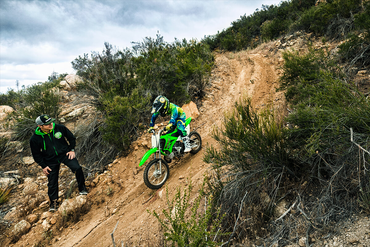 2020 KLX110 Motorcycle | Canadian Kawasaki Motors Inc.