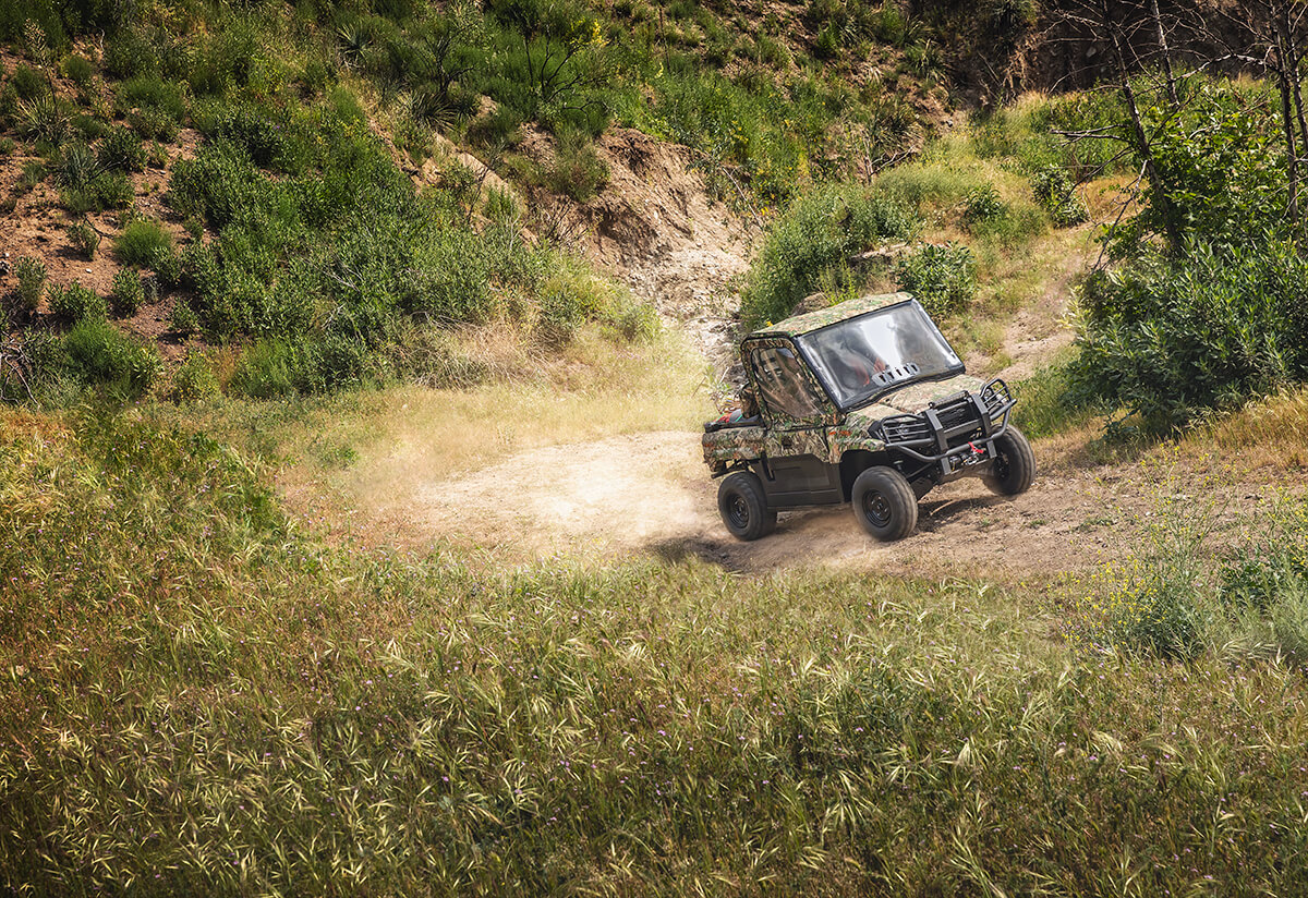 2020 MULE PRO-MX EPS CAMO Side x Side | Canadian Kawasaki Motors Inc.