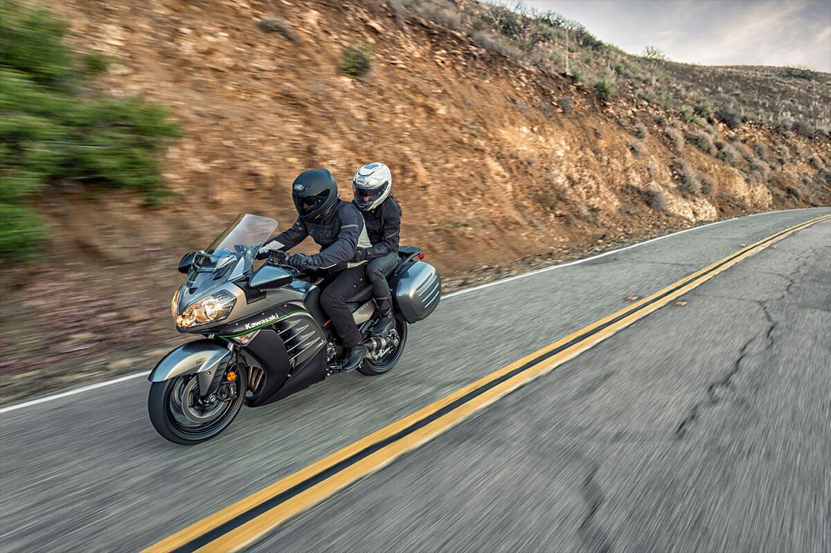 2020 CONCOURS 14 Motorcycle | Canadian Kawasaki Motors Inc.