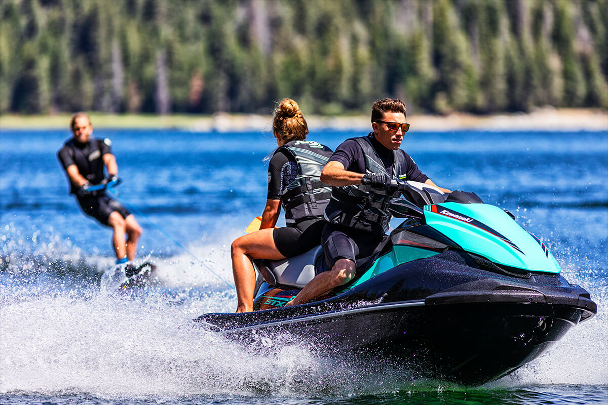 2020 JET SKI STX-160X Watercraft | Canadian Kawasaki Motors Inc.