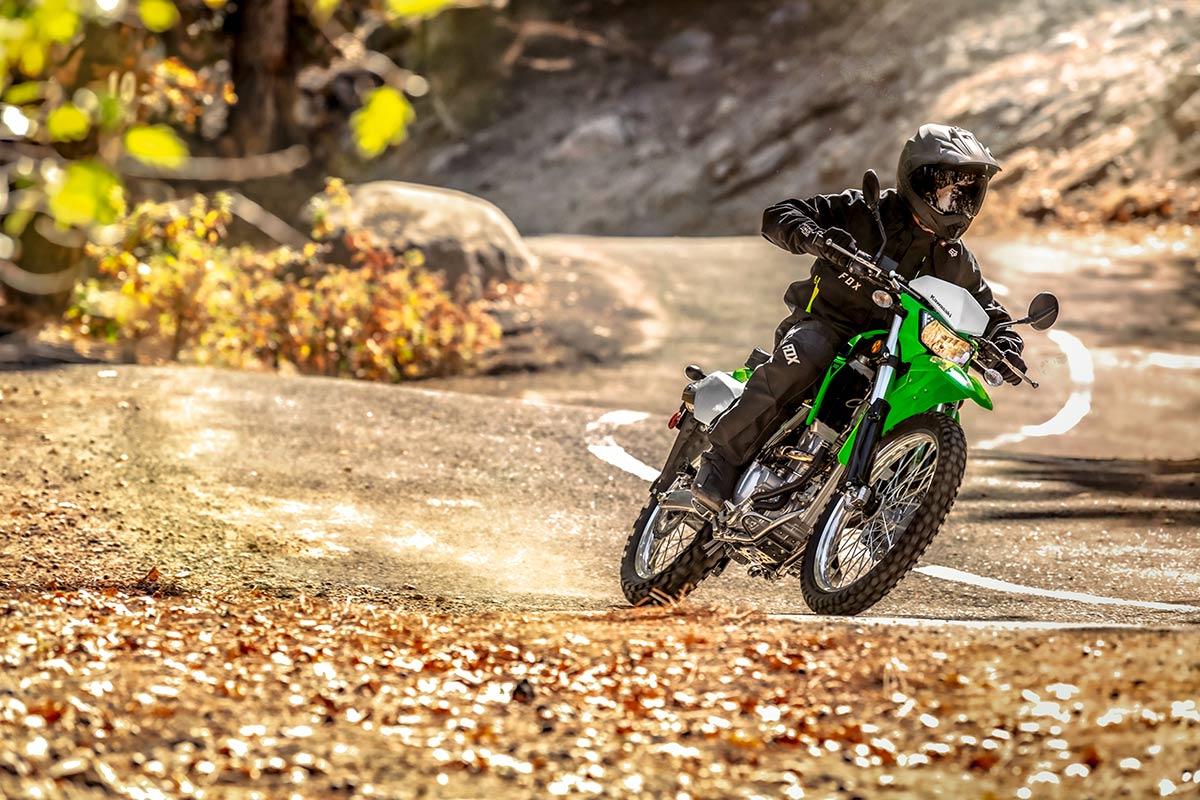 2023 KLX300 Motorcycle | Canadian Kawasaki Motors Inc.