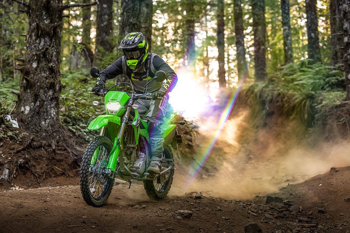 2024 KLX300 Motorcycle | Canadian Kawasaki Motors Inc.