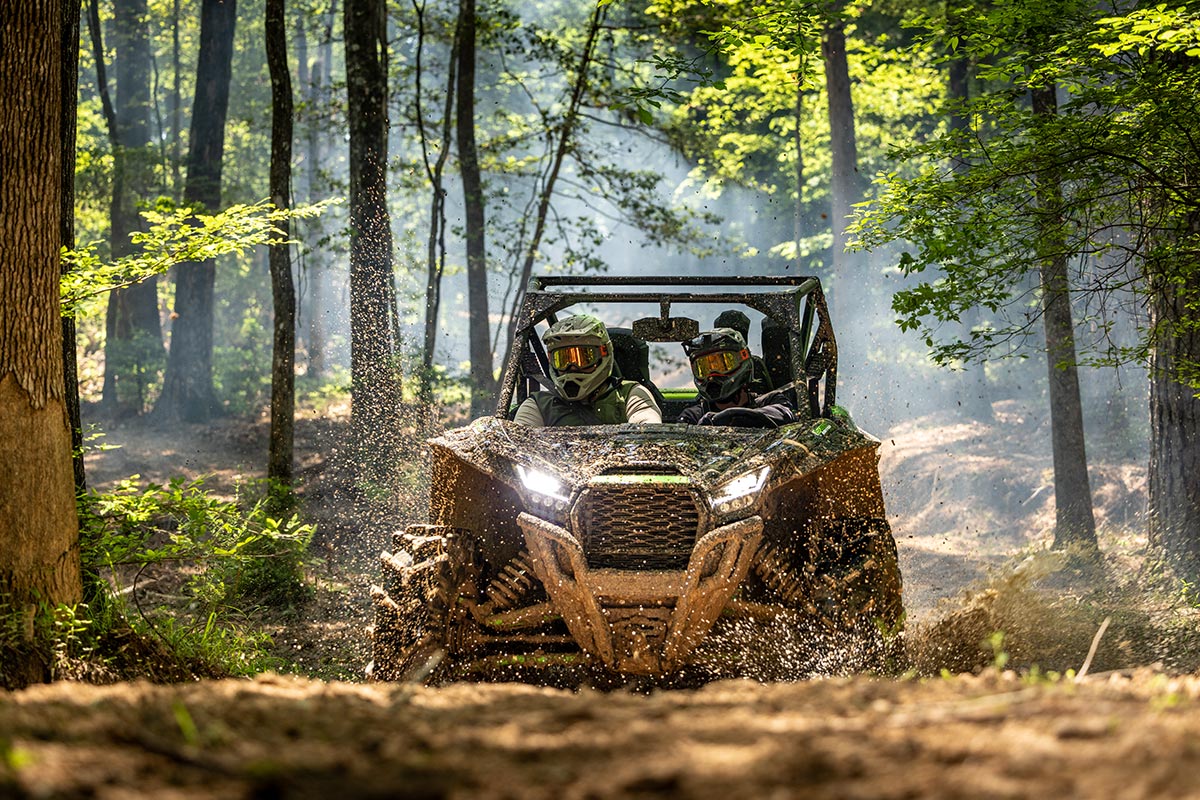 2025 TERYX KRX 1000 LIFTED EDITION Side x Side | Canadian Kawasaki ...