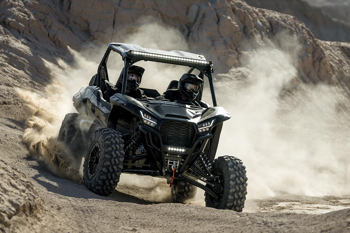 2025 TERYX KRX 1000 BLACKOUT EDITION Side x Side | Canadian Kawasaki Motors Inc.