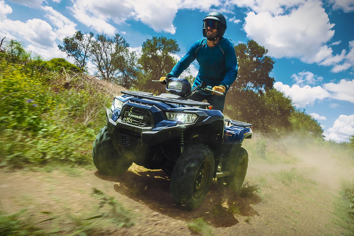 2025 BRUTE FORCE 450 ATV | Canadian Kawasaki Motors Inc.