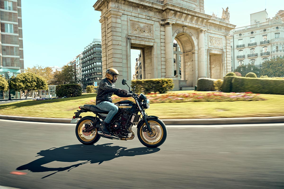 2025 Z650RS Motorcycle | Canadian Kawasaki Motors Inc.