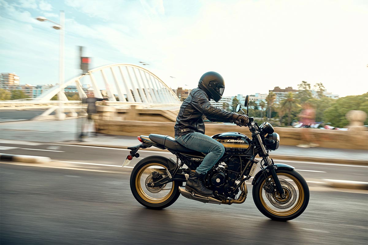 2025 Z650RS Motorcycle | Canadian Kawasaki Motors Inc.