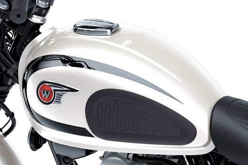 2025 W230 Motorcycle | Canadian Kawasaki Motors Inc.