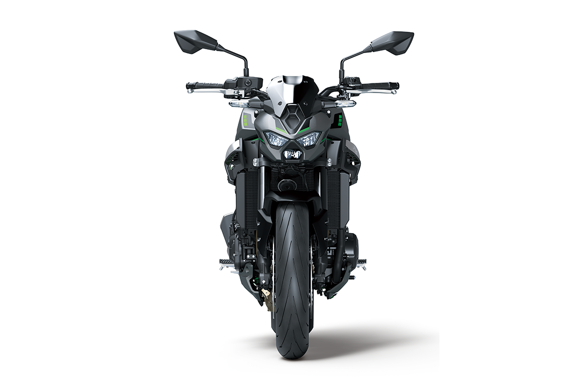 2025 Z900 Motorcycle | Canadian Kawasaki Motors Inc.