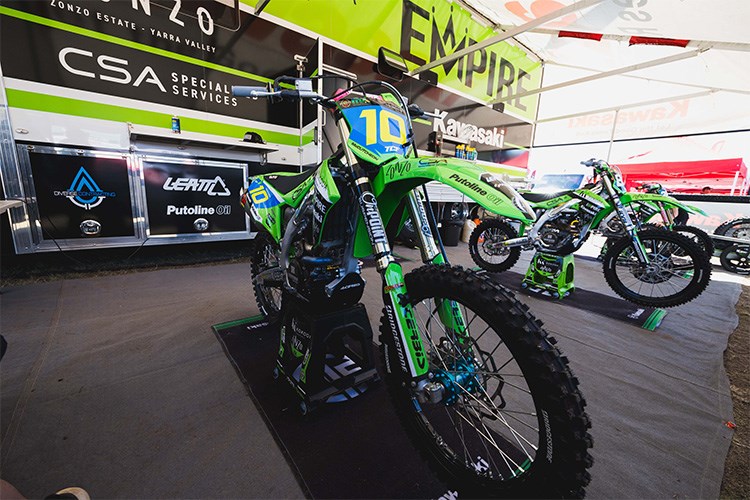 Empire Kawasaki Endures Challenging Day At Queensland Moto Park Round
