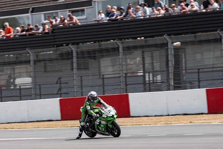 Strong Performance from Garrett Gerloff at Donington Park for Kawasaki ...