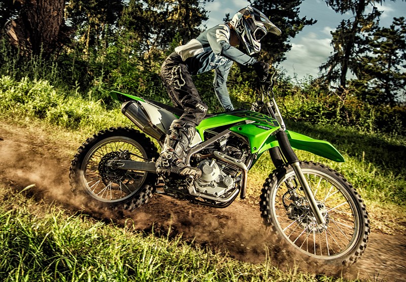 Kawasaki KLX®230R | Off-Road Motorcycle | Trail-Riding Performance
