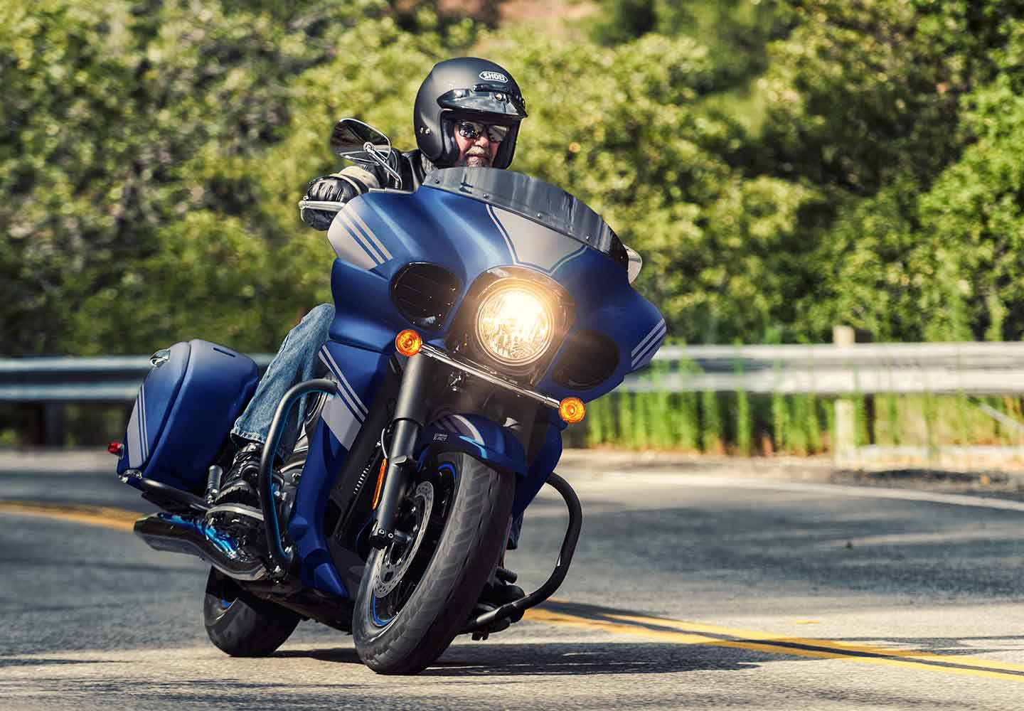 Kawasaki Vulcan 1700 Vaquero ABS | Touring Motorcycle