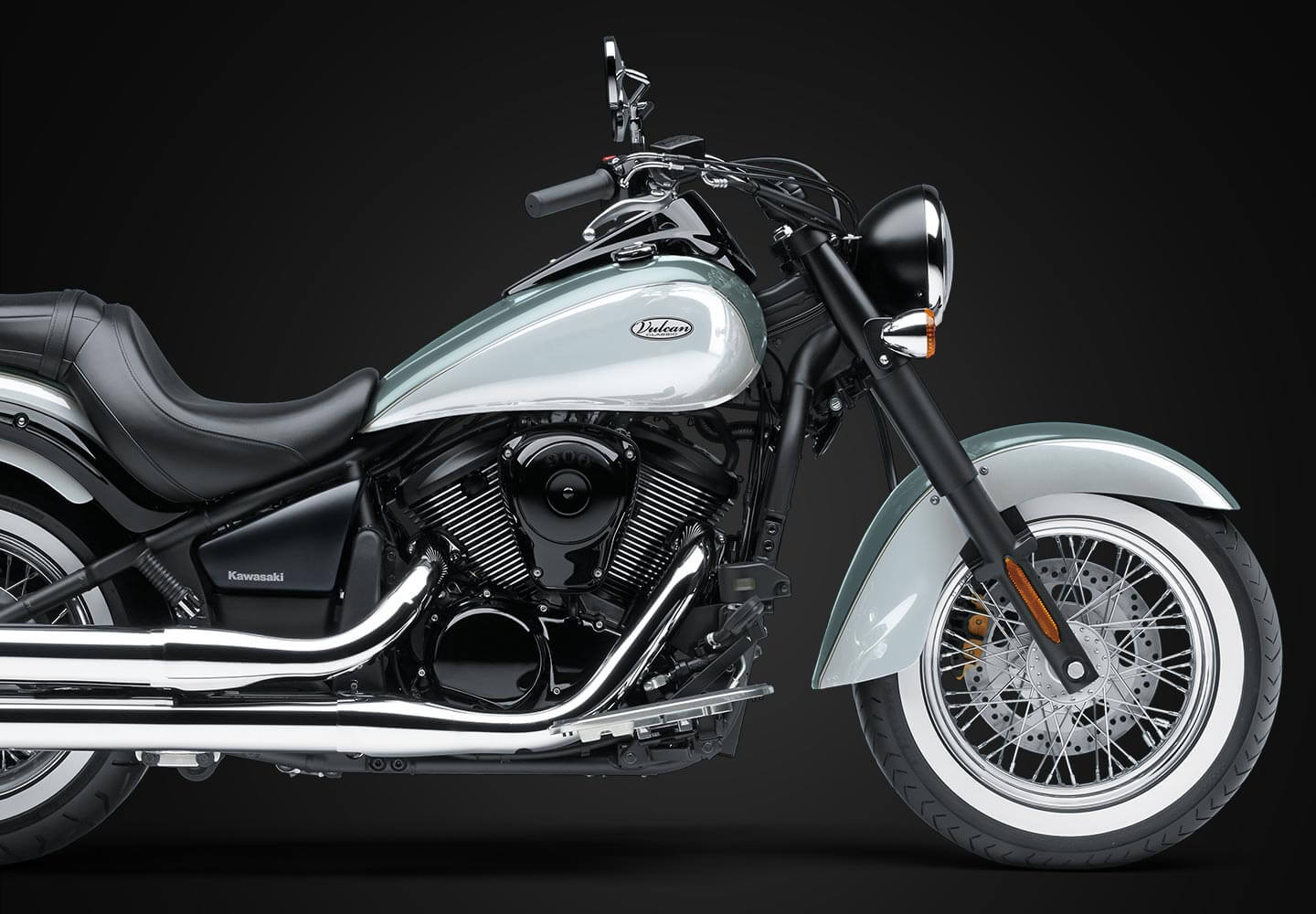 Kawasaki Vulcan 900 | Cruiser Motorcycle | Stylish & Powerful