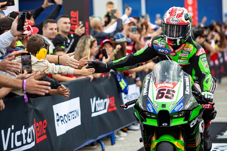 Rea Podiums On His Final Kawasaki Racing Team Raceday | Official ...