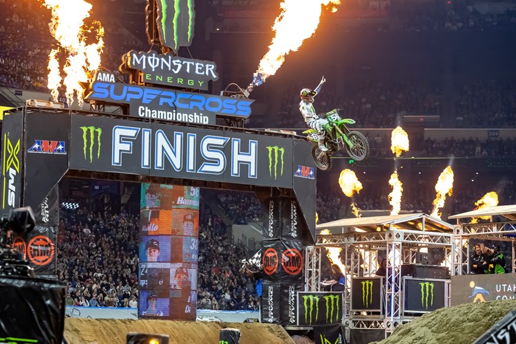 MONSTER ENERGY® PRO CIRCUIT KAWASAKI RIDER SETH HAMMAKER DOMINATES THE ...