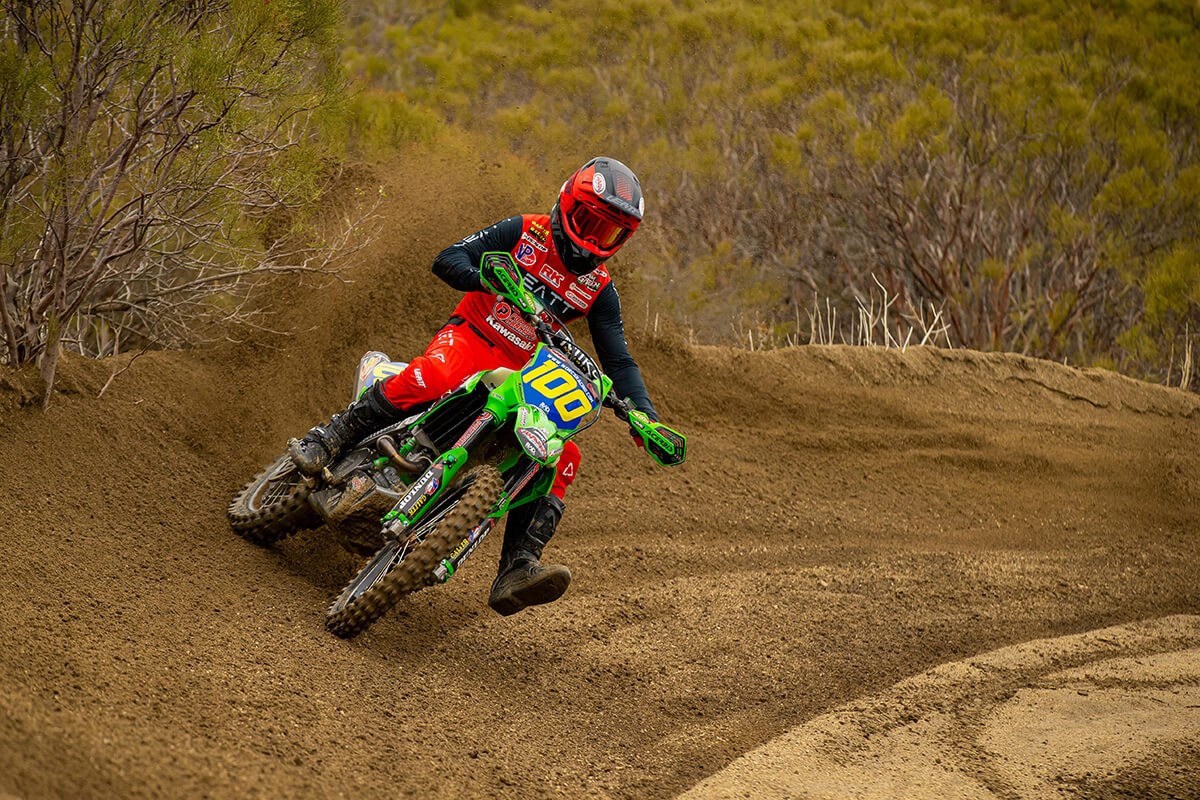 Racing Team Rider Details - Zach Bell