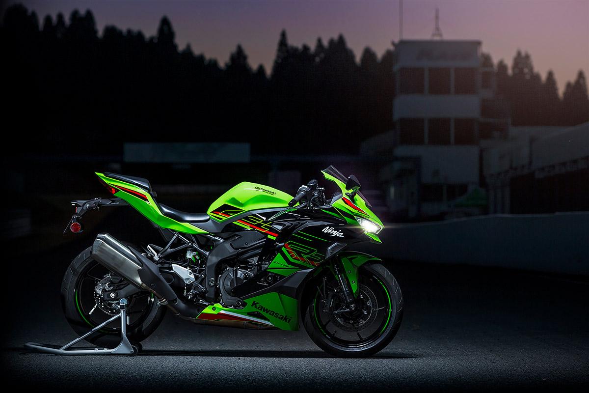 2023 NINJA ZX-4RR Sepeda Motor | Kawasaki Motor Indonesia