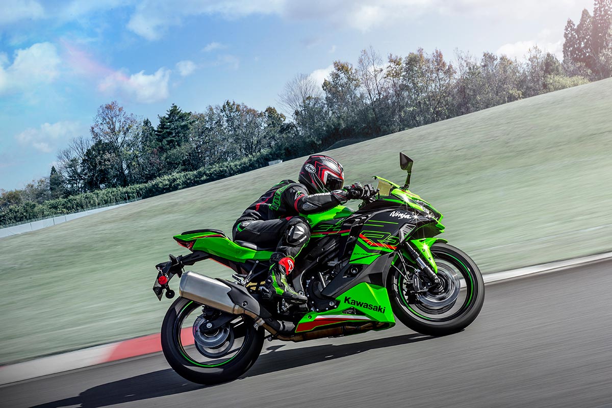 2023 NINJA ZX-4RR Sepeda Motor | Kawasaki Motor Indonesia